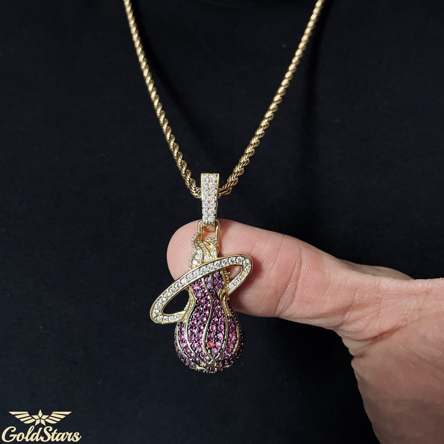 "HEAT" 18K Gold Pendant | NBA Pendant – GoldStarsDC Jewelry Co.